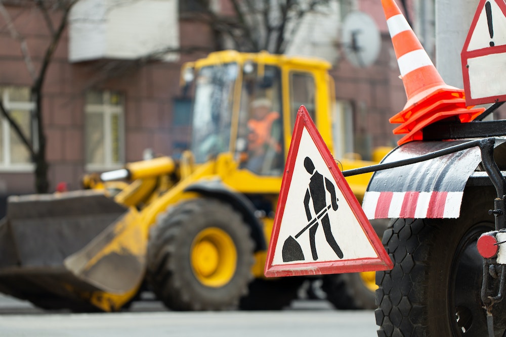 Le respect des lois sur l'affichage du panneau de chantier - Conseil ...